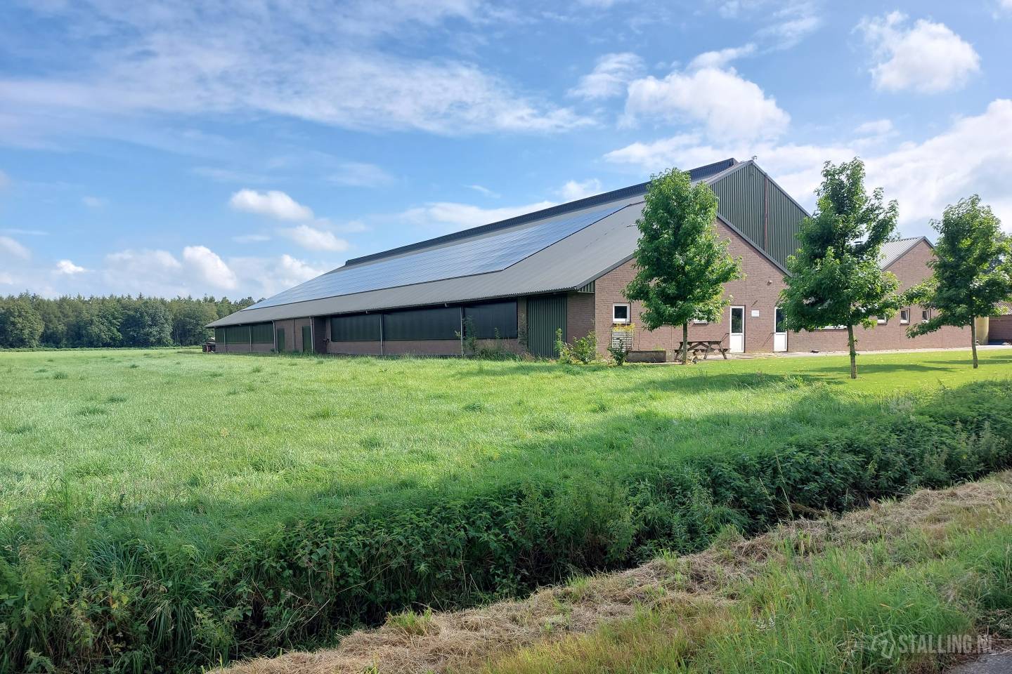 Vouwwagenstalling in Landhorst - Stalling de Streep | 1Stalling