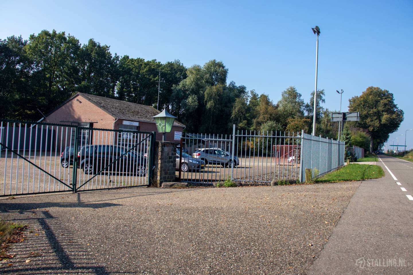 Buitenstalling aanhangerstallingen in Den Dungen - Stalling Foolen | 1Stalling